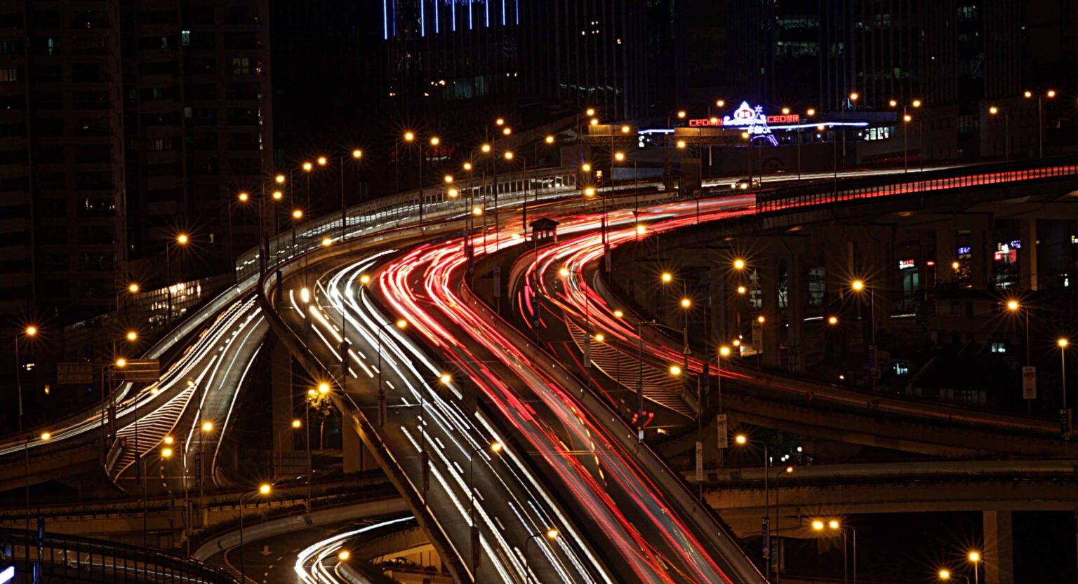 Global car parc electrification growth stays above 30% - Adamas ...