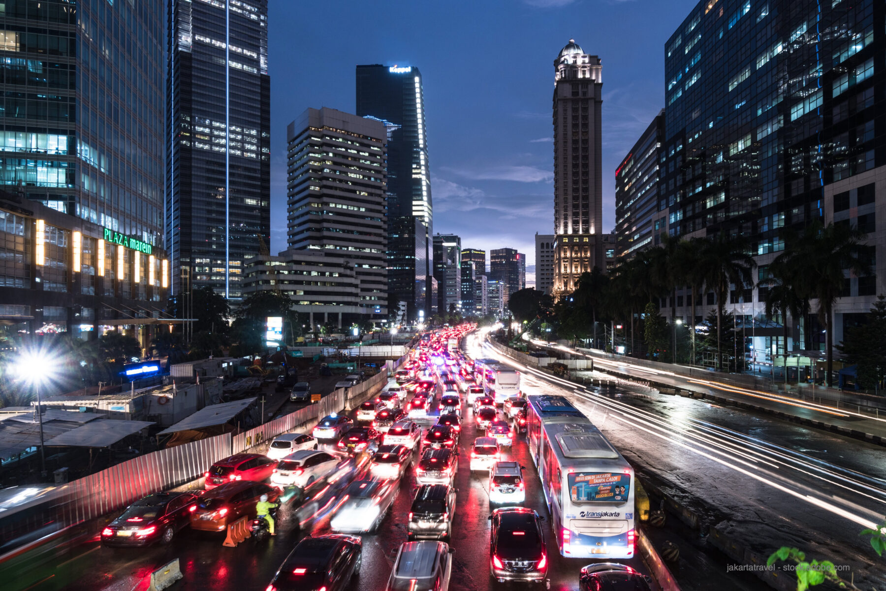 Inside - Adamas Intelligence